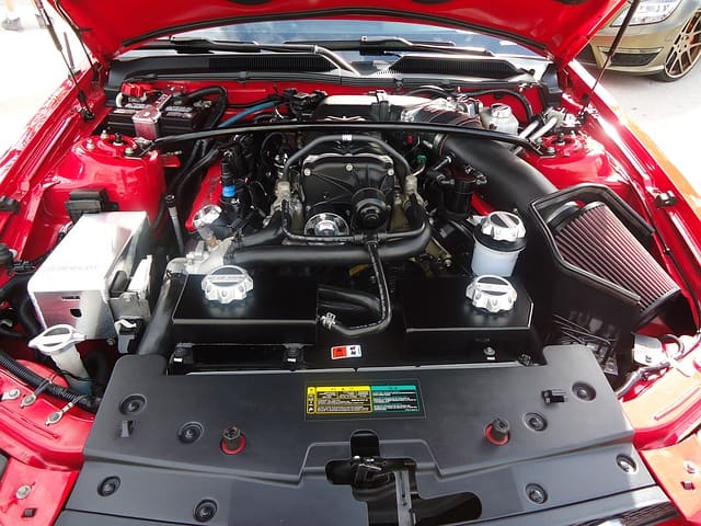 8 Quick Tips for Buying a Used Car Engine